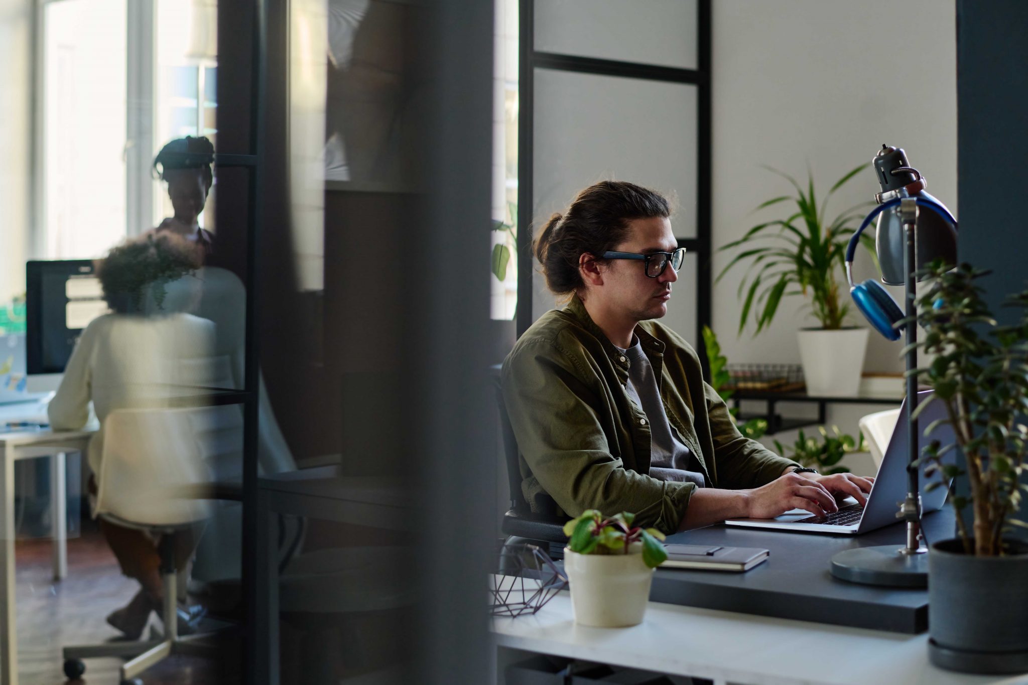 Pioneering the Future: AI Startups Leading Real-World Transformations ...